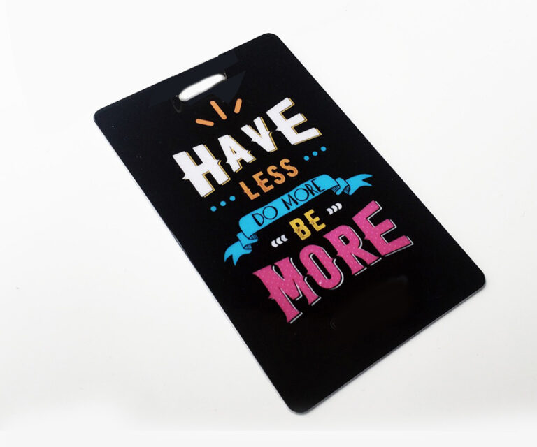 Gafetes Plásticos | Tarjetas en PVC